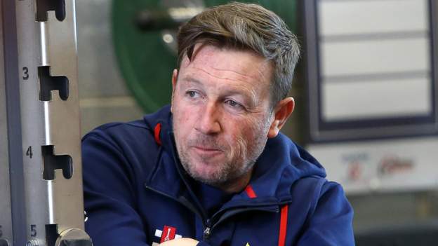 Robert Croft: Glamorgan exit was tough, says former head coach - BBC Sport