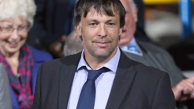 Blackpool Supporters' Trust want to buy out Oyston family - BBC Sport
