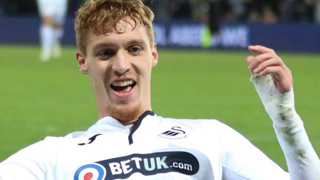 Jay Fulton: Midfielder signs new Swansea City contract - BBC Sport