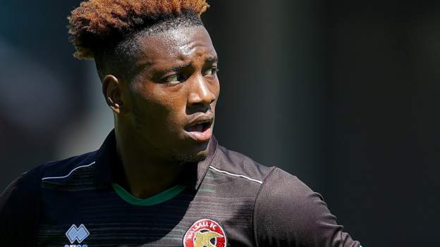 Timmy Abraham: Walsall sign former Fulham forward on one-year deal ...