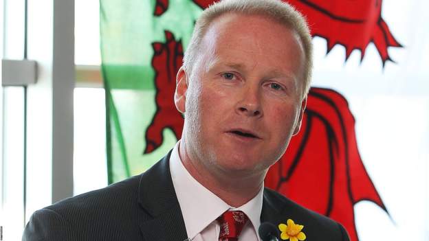 Disability Sport Wales chief Jon Morgan is to stand down - BBC Sport