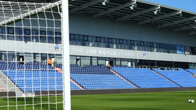 Oldham Athletic: Club repay debt to former owners - BBC Sport