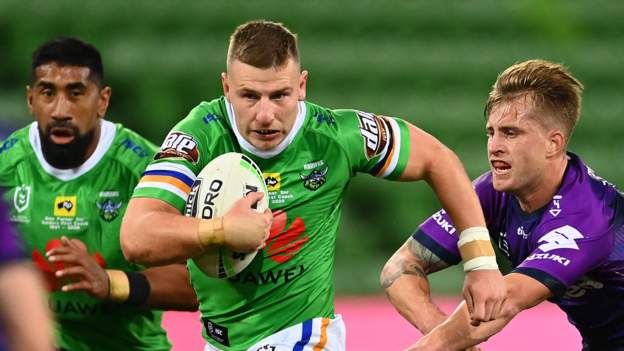 George Williams: England half-back making big impact in NRL - BBC Sport