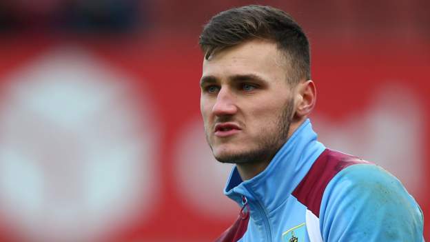 Conor Mitchell: Chester sign Burnley goalkeeper on loan - BBC Sport