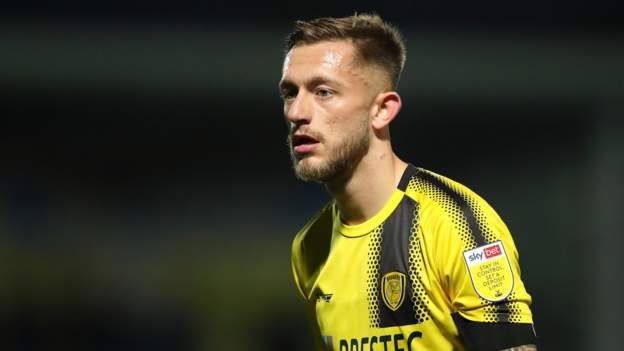 Charlie Lakin: Doncaster sign midfielder on loan from Burton Albion ...