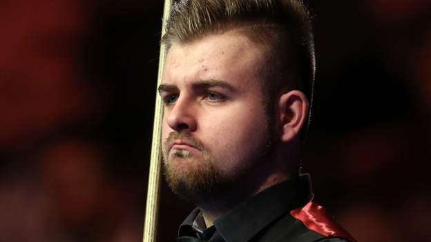 Jackson Page: Welsh teenager loses in European under-21 final - BBC Sport