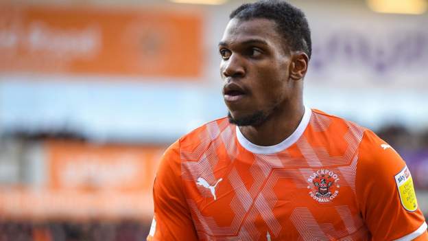 Dujon Sterling: Stoke City sign Chelsea defender on season-long loan deal - BBC Sport