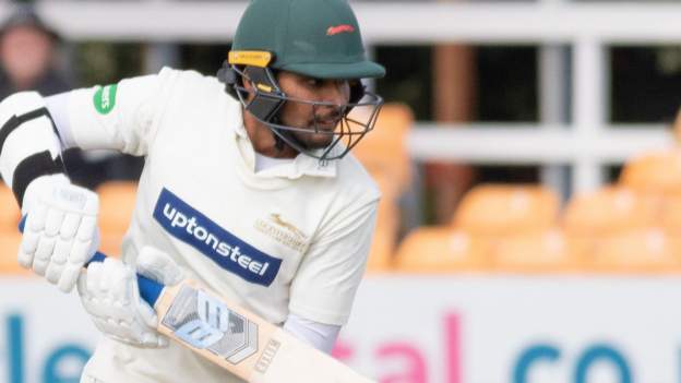County Championship: Hassan Azad makes unbeaten 83 as Leicestershire ...