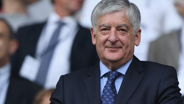 England: Ex-FA chairman David Bernstein calls for reform - BBC Sport