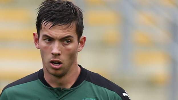 Niall Canavan: Bradford City sign Plymouth Argyle defender on 18-month ...