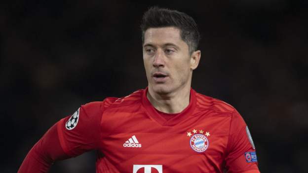 Robert Lewandowski gives 1m euros to fight coronavirus pandemic - BBC Sport