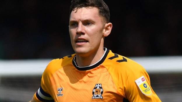 Cambridge United: Paul Digby signs new two-year contract - BBC Sport