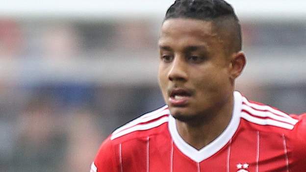 Michael Mancienne: Defender leaves Nottingham Forest for MLS - BBC Sport