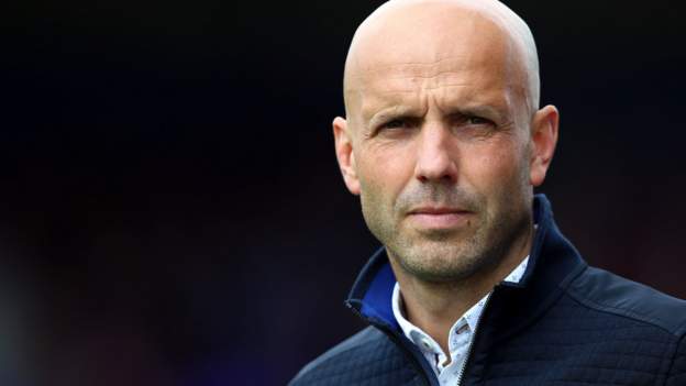Paul Tisdale: MK Dons appoint former Exeter City boss as new manager - BBC Sport