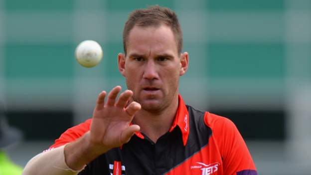 John Hastings: Worcestershire sign Australia all-rounder - BBC Sport