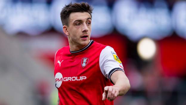 Rotherham United 3-1 Queens Park Rangers: Jordan Hugill scores twice in ...