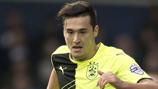 Jason Davidson: Huddersfield Town defender joins FC Groningen - BBC Sport