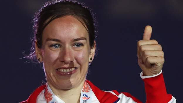 Scotland's Steph Twell wins British 10,000m title in London - BBC Sport