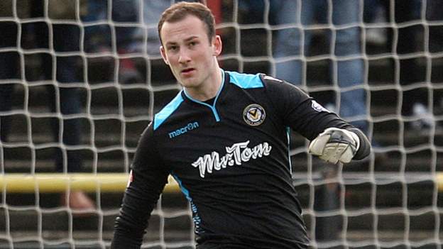 Newport extend Mitchell Beeney loan and sign Tom Meechan - BBC Sport