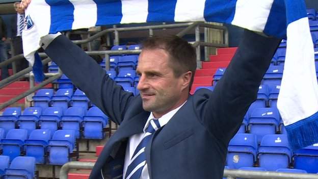 Darren Kelly: Oldham manager promises 'expansive' football - BBC Sport