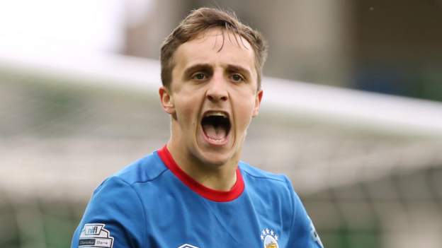 Irish Premiership: Joel Cooper set to return to Linfield on loan from ...
