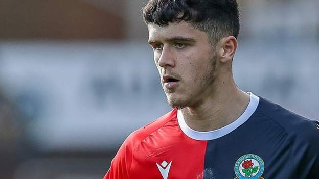 Ryan Giles: Middlesbrough sign Wolves midfielder on season-long loan ...