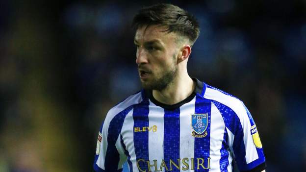 Morgan Fox: Stoke City sign full-back after Sheffield Wednesday ...