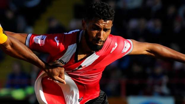 Luke Croll: Crystal Palace defender extends loan at Exeter - BBC Sport