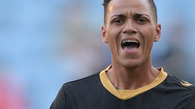 Kyle Bennett: Portsmouth midfielder committed to club after Ipswich ...