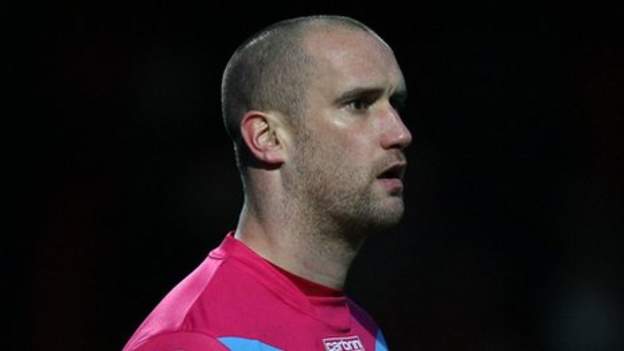 Barry Roche: Morecambe keeper's late goal 'better than penalty save ...