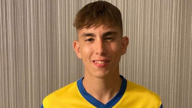 Finn Smith: Isle of Wight 16-year-old becomes FA Cup's youngest ever ...