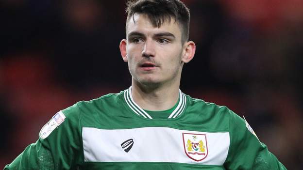 Max O'Leary: Shrewsbury Town sign Bristol City keeper on season-long ...