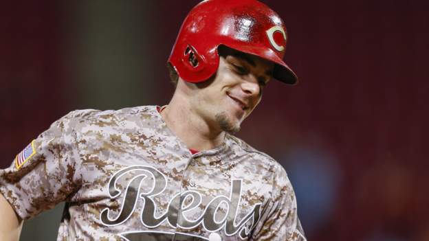 Scooter Gennett hits four home runs for Cincinnati Reds - BBC Sport