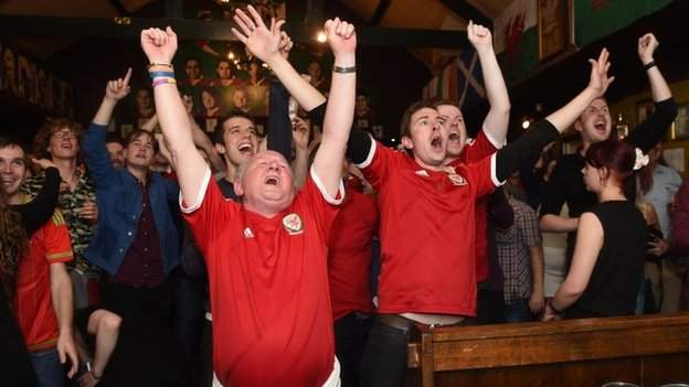 Wales reach Euro 2016: What it means to the Welsh people - BBC Sport