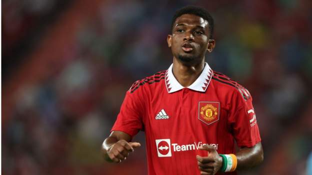 Sunderland sign Man Utd forward Amad Diallo plus French duo Edouard ...