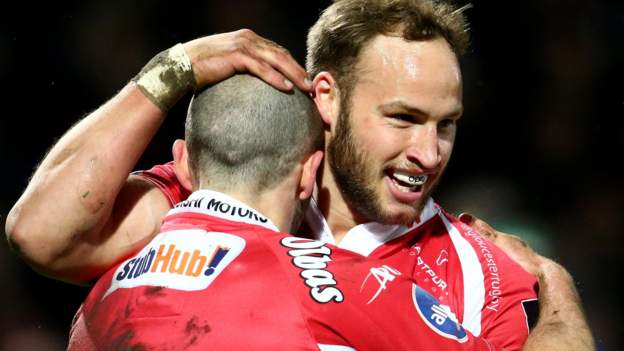 Bill Meakes: Gloucester centre departs to Super Rugby - BBC Sport