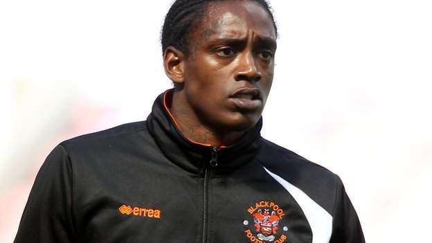 Nile Ranger: Blackpool striker apologises for behaviour - BBC Sport