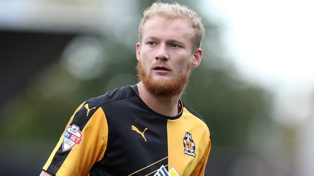 Robbie Simpson: Exeter City forward hopes boss Paul Tisdale can improve ...