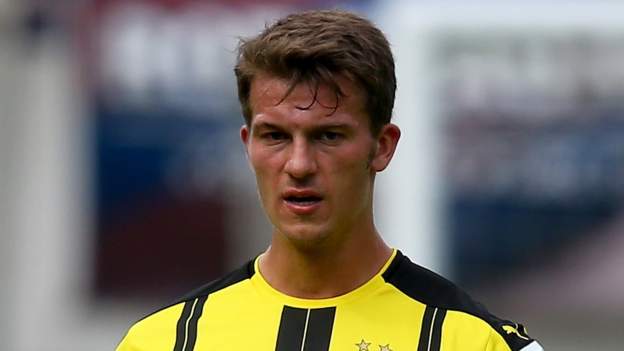 Christoph Zimmermann: Norwich sign Borussia Dortmund II defender - BBC ...
