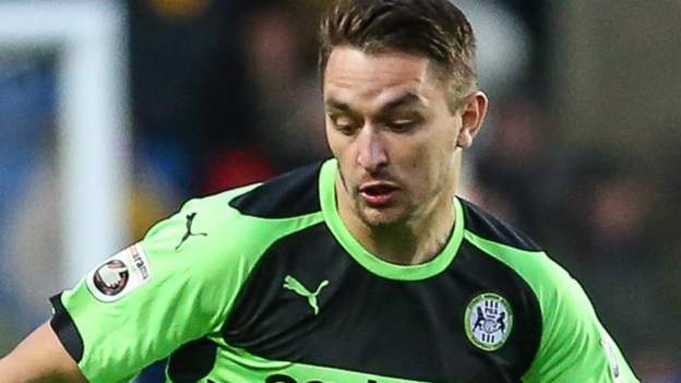 Torquay United: Brett Williams returns to Gulls from Bromley - BBC Sport