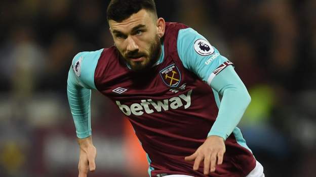 Robert Snodgrass: West Ham winger is told he can leave the club - BBC Sport