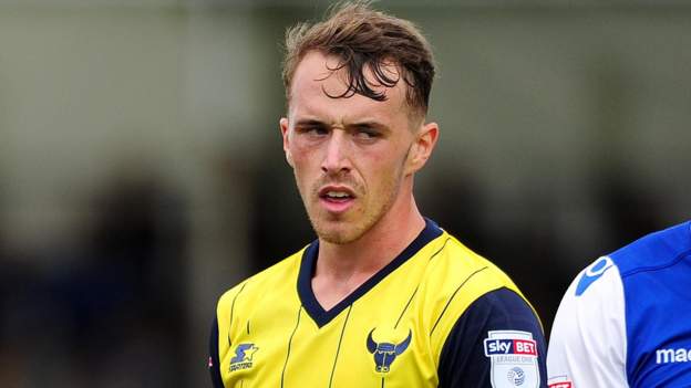 Sam Long: Oxford United defender signs new contract - BBC Sport