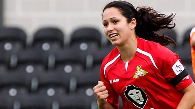 Courtney Sweetman-Kirk treble inspires Doncaster to Everton win - BBC Sport