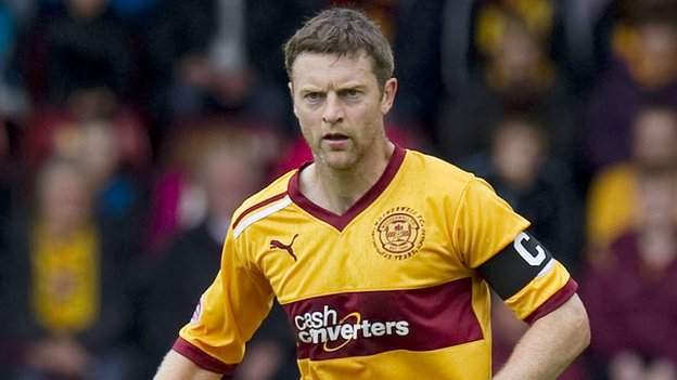 Motherwell: Former captain Stephen Craigan returns - BBC Sport