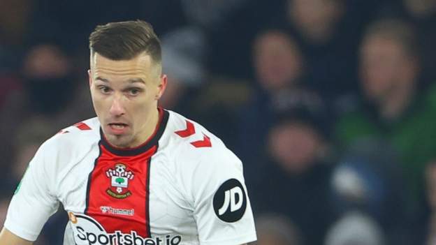 Mislav Orsic: Southampton winger completes move to Turkish side ...