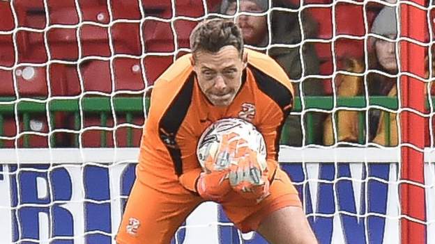 Luke McCormick: Swindon Town goalkeeper signs new 12-month contract ...