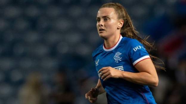 Rangers 4-1 Aberdeen: Kirsty Howat double steers victory - BBC Sport