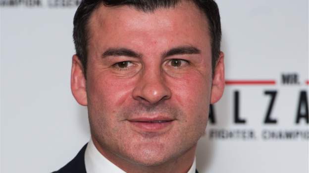 Joe Calzaghe: Former boxer's tribute to 'amazing' mum - BBC Sport
