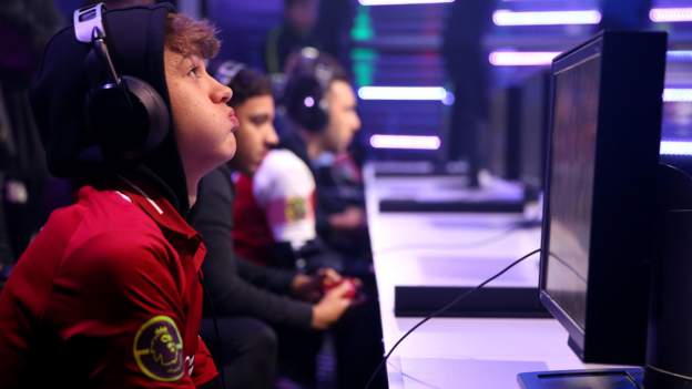 Esports: Liverpool win first ePremier League tournament - BBC Sport