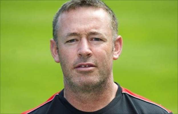 Edinburgh coach Nick Scrivener to return to Australia - BBC Sport